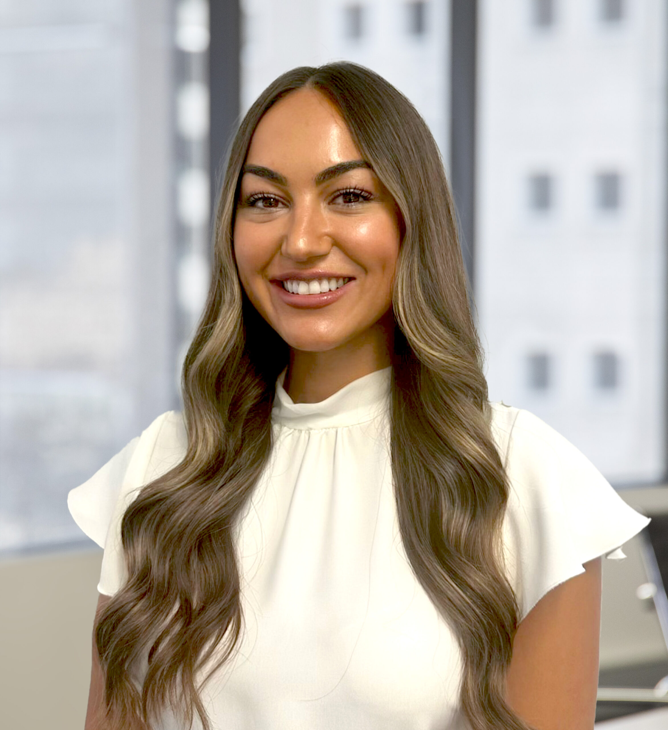 Hannah Cavalieri - JHK Legal Commercial Lawyers